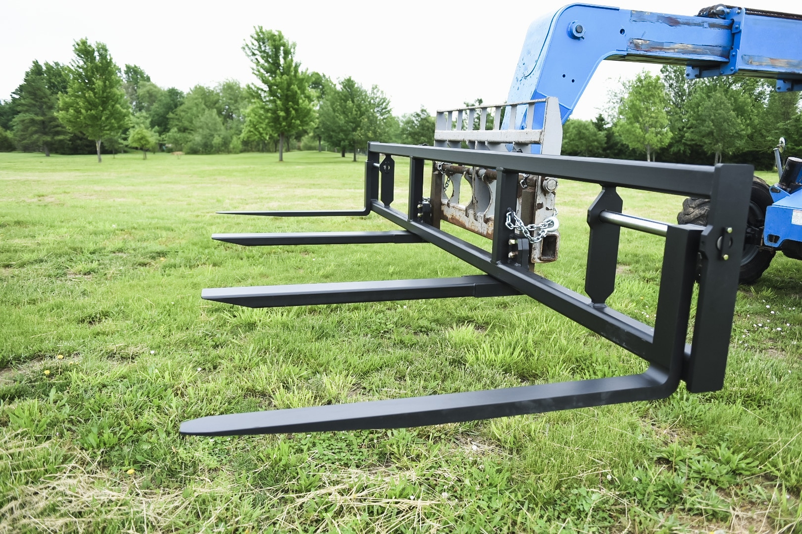 Fork Spreaders - Arrow Material Handling Products Learn more